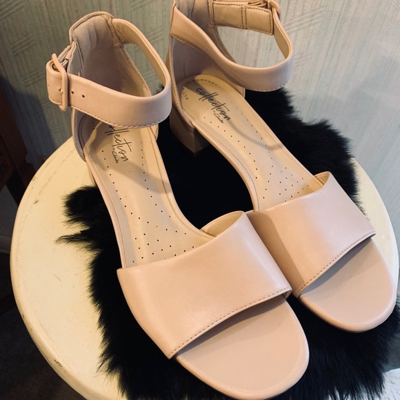 Clarks | Shoes | Clarks Collection Elsa Dedra Blush Leather 7w | Poshmark
